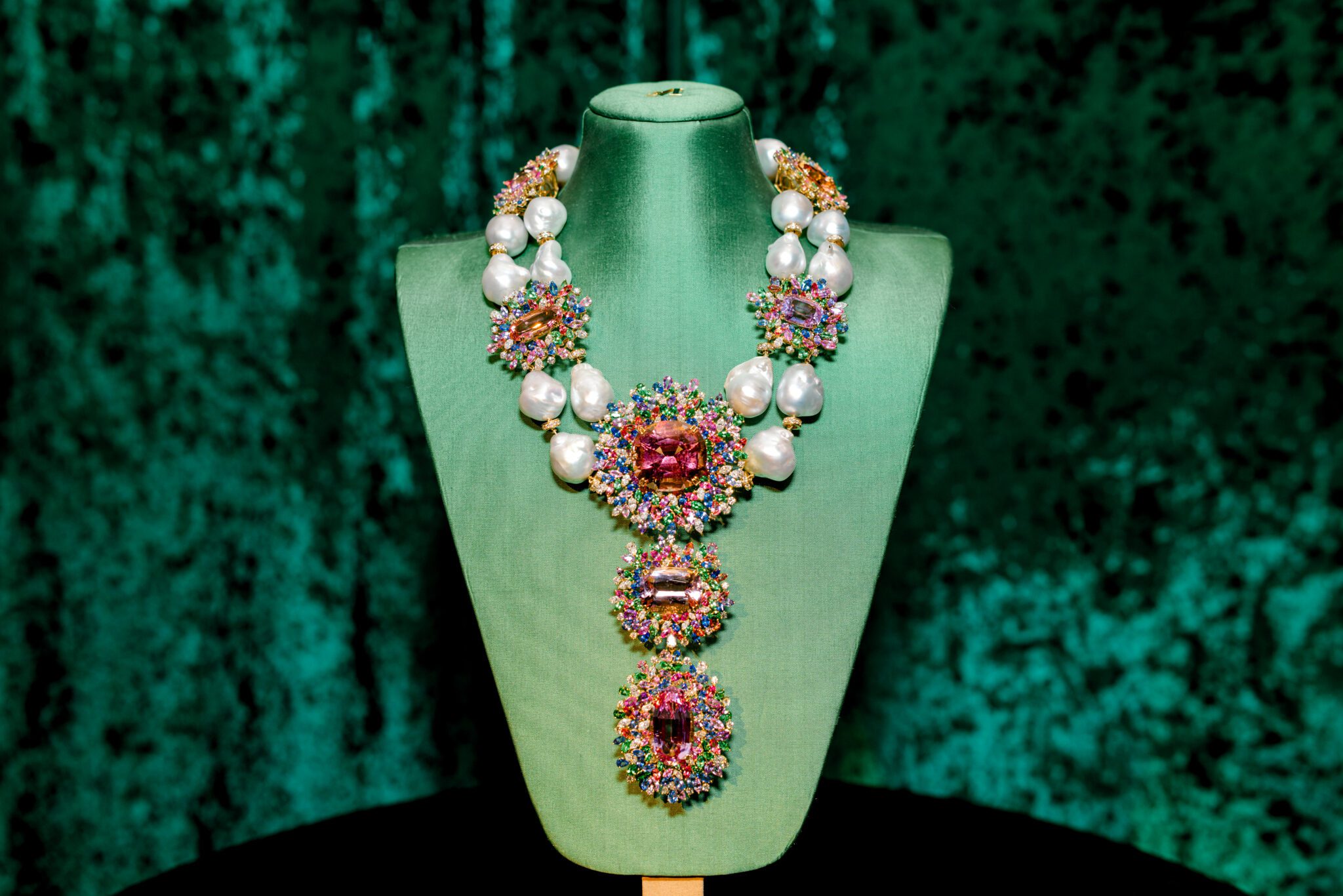 Margot McKinney's Jewels Stun at Jeweler Party at Fort Worth's River ...
