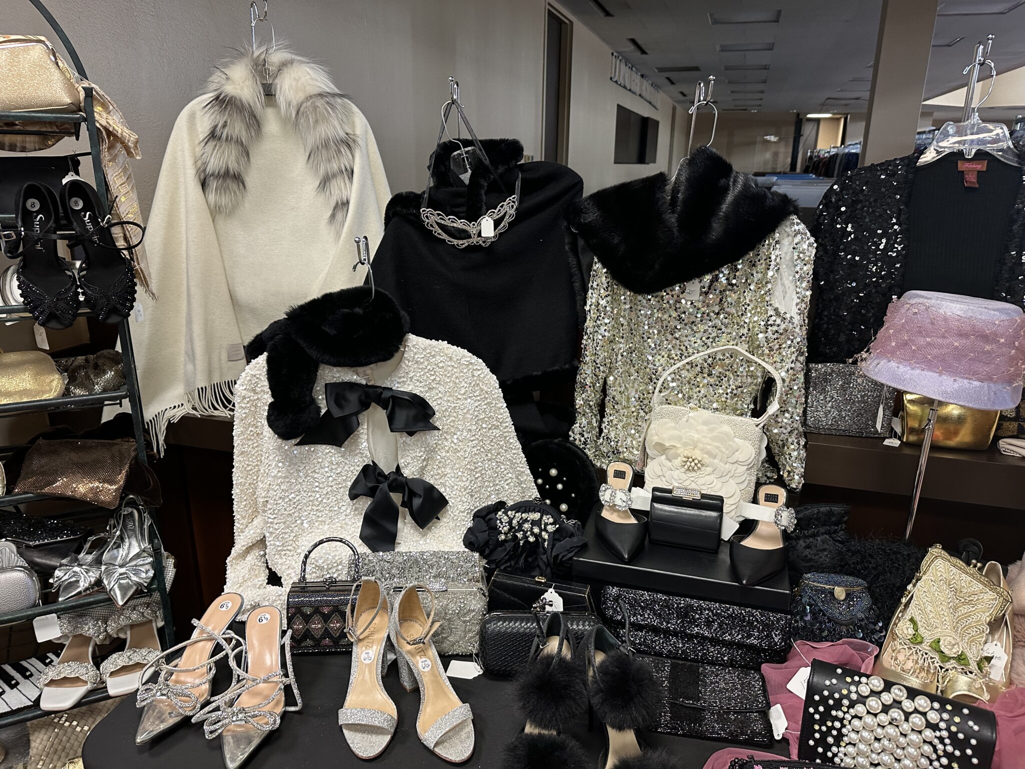 Houston's High-End Bargain Shoppers Know Their Time Is Here — Inside ...